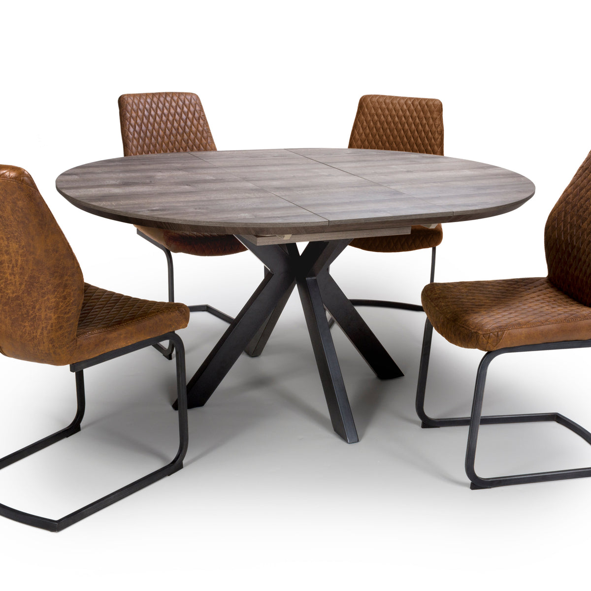 Manhattan Round Extending Dining Table in Oak